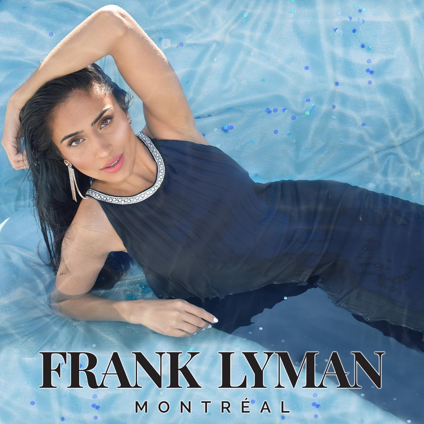 228181 – ZsaZsa Boutique